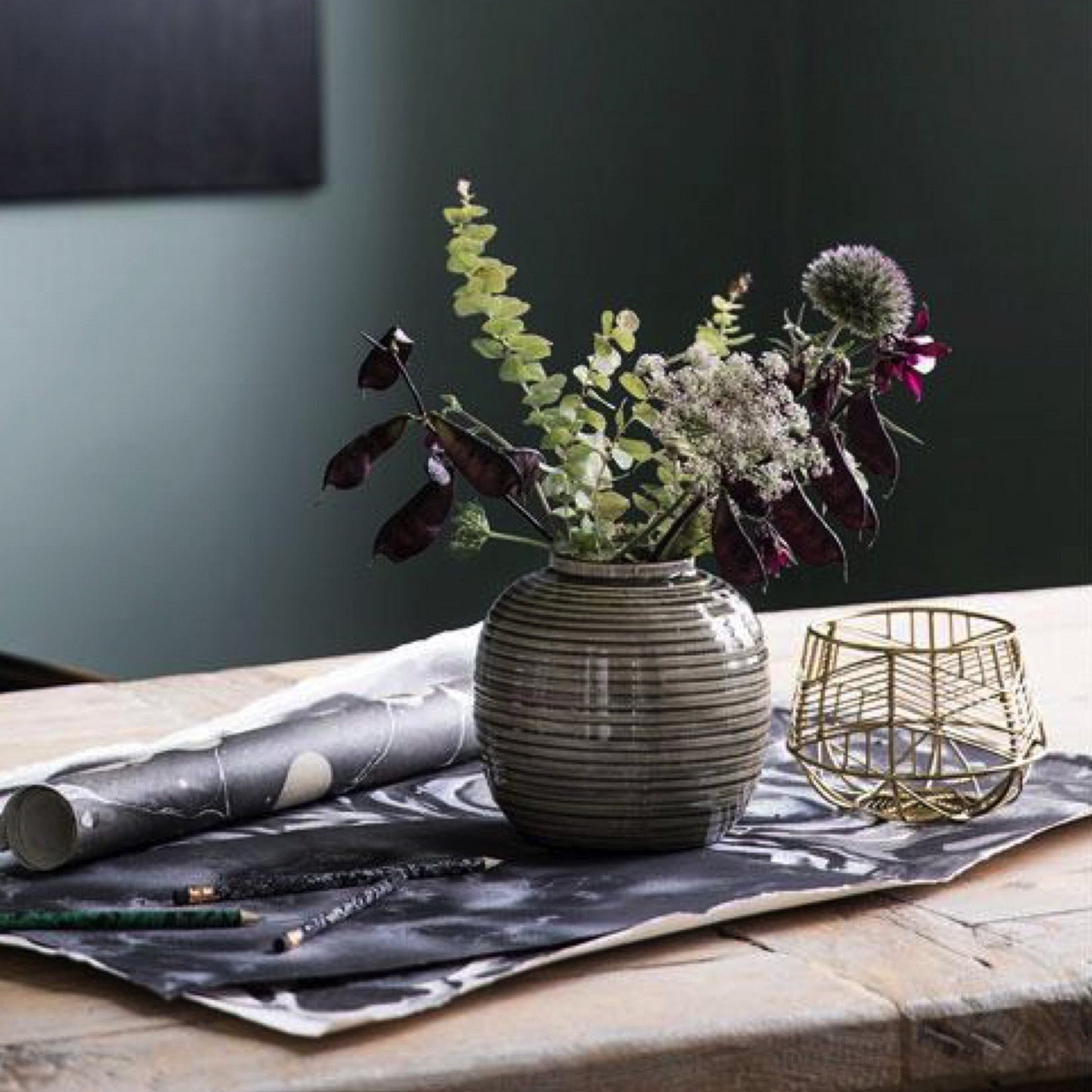 A Simple Mess Koral vaas